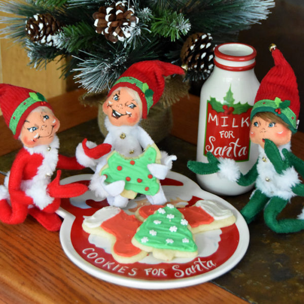 9in Jinglebell Elf - White - Annalee Dolls