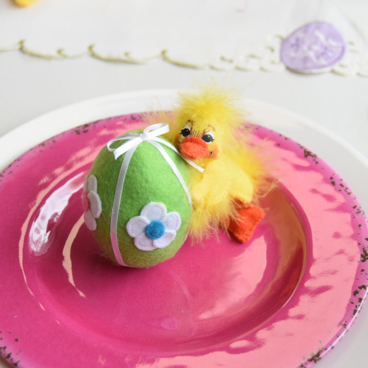 3in Easter Egg Duck - Annalee Dolls