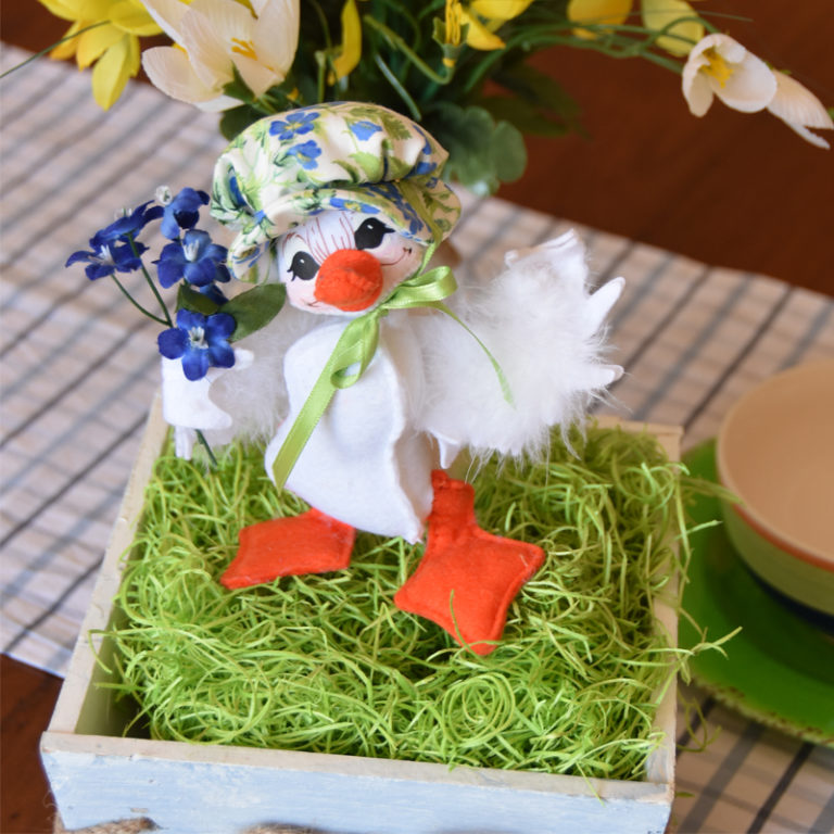 5in Easter Flowers Duck - Annalee Dolls