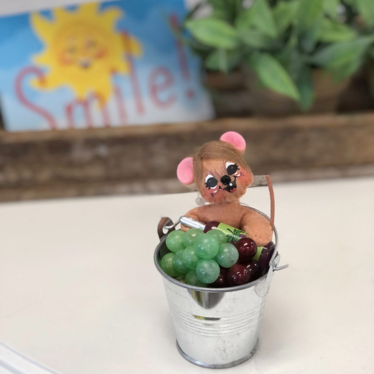 3in Wine Bucket Mouse - Annalee Dolls