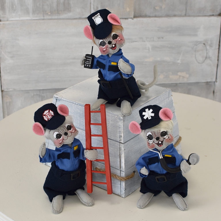 6in Personalized Emergency Services Mouse - Annalee Dolls