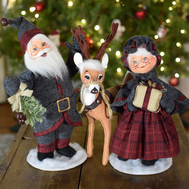 15in Plaid & Pine Santa - Annalee Dolls