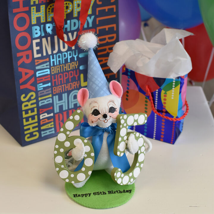 6in Personalized Birthday Mouse - Annalee Dolls