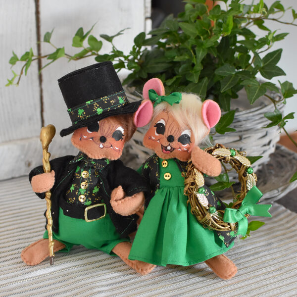6in Irish Lass Mouse - Annalee Dolls