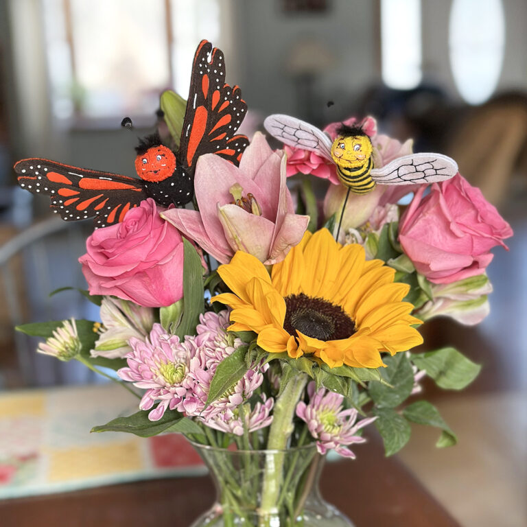 3in Buzz & Flutter Flower Picks - Annalee Dolls