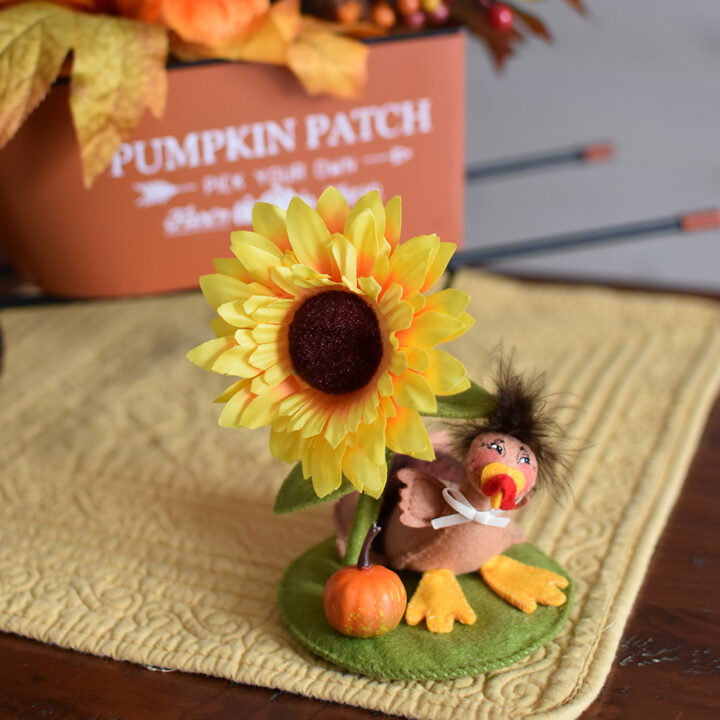 3in Sunflower Turkey | Thanksgiving Designs - Annalee Dolls