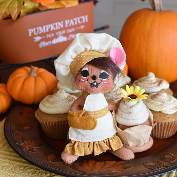 6in Pumpkin Cupcake Chef | Fall Baking Design - Annalee Dolls