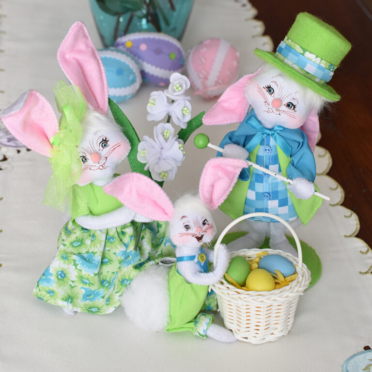 5in Easter Basket Bunny - Annalee Dolls